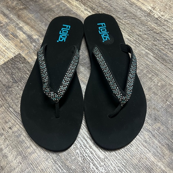 Flojos | Shoes | Flojos Thong Sandal Flipflop Black Suede Blue Silver ...